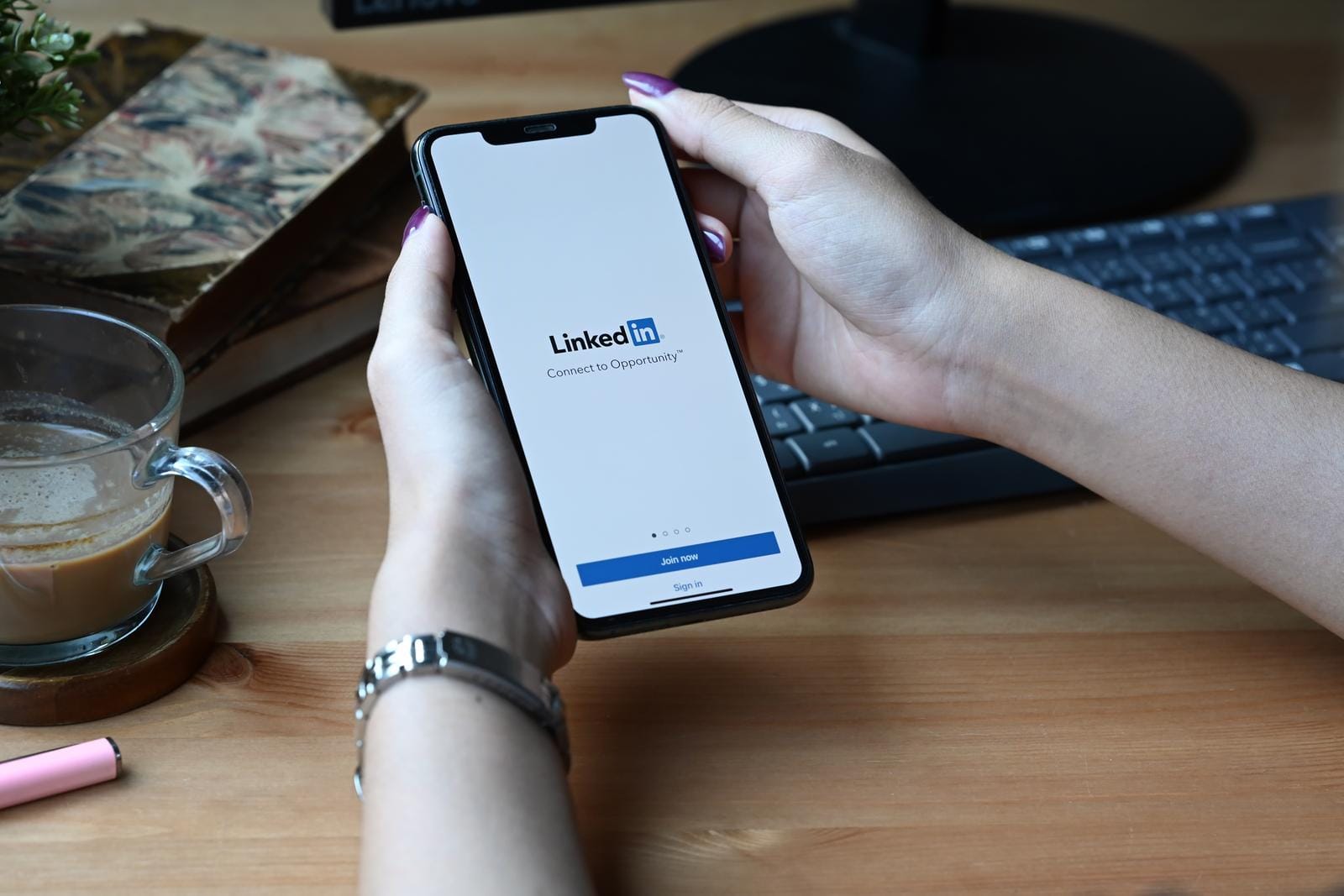 Comment écrire en gras sur LinkedIn : la technique cachée